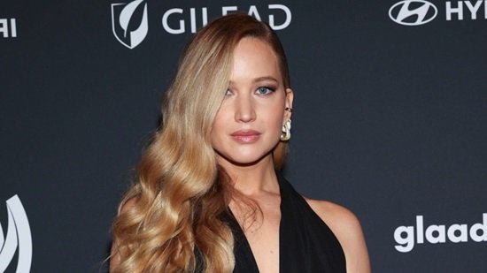 Top 25 Hollywood Actresses: Upcoming Movies, News & Highlights for 2024